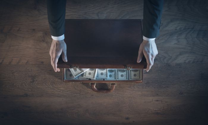Antiwitwasaanpak moet effectiever en risicogerichter - Taxence